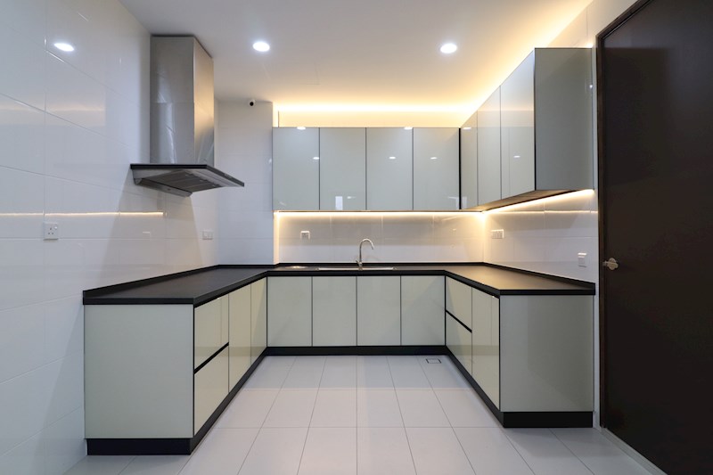 4g glass kitchen cabinet price store